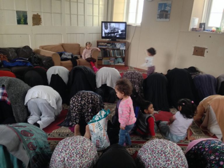 Visitors pack Hastings Mosque | Rye News