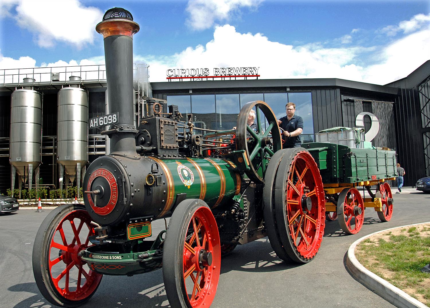 Old machines steam in | Rye News