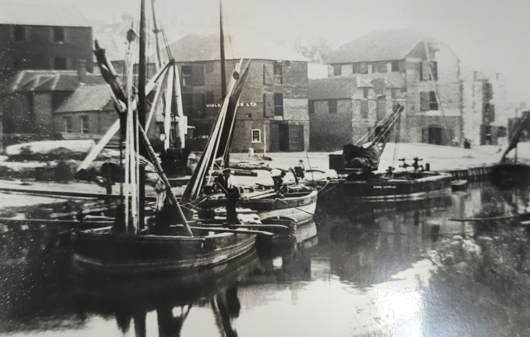 The changing face of Strand Quay – archive photos through the ages ...